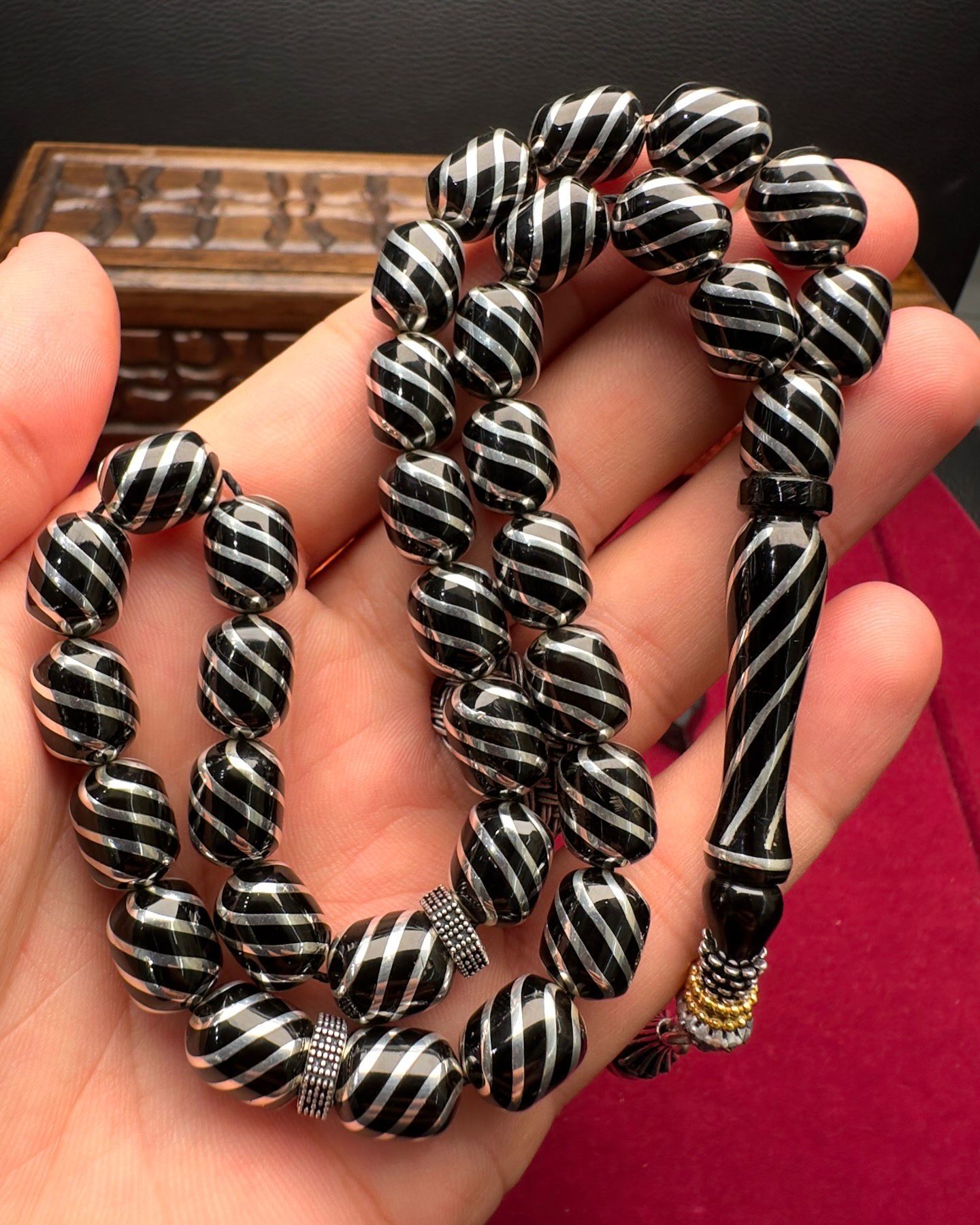 Çeşmi Nar Model Gümüş Yarma Erzurum Oltu Tesbih - Erzurum Oltu Taşı ...