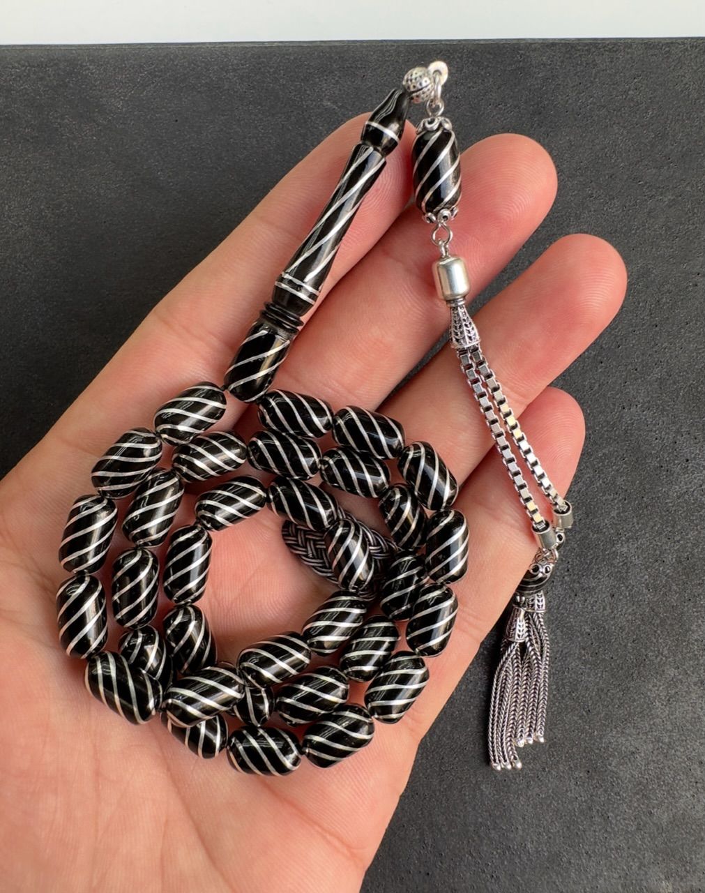 Kapsül Model Yarma İşlemeli Oltu Tesbih - Oltu Tesbihler