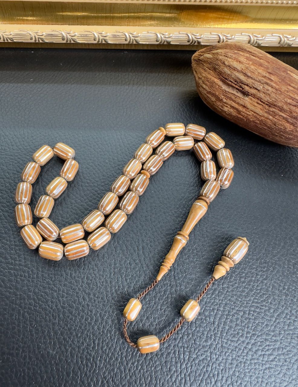 Kapsül Model Gümüş Yarma İşlemeli Kuka Tesbih - Kuka