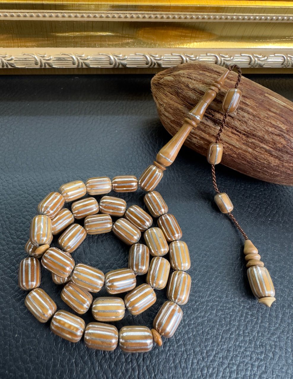 Kapsül Model Gümüş Yarma İşlemeli Kuka Tesbih - Kuka