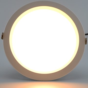 İSTALUCE İST-829 PRO LED DOWNLIGHT İSTALUCE IST 829 PRO LED DOWNLIGHT ...