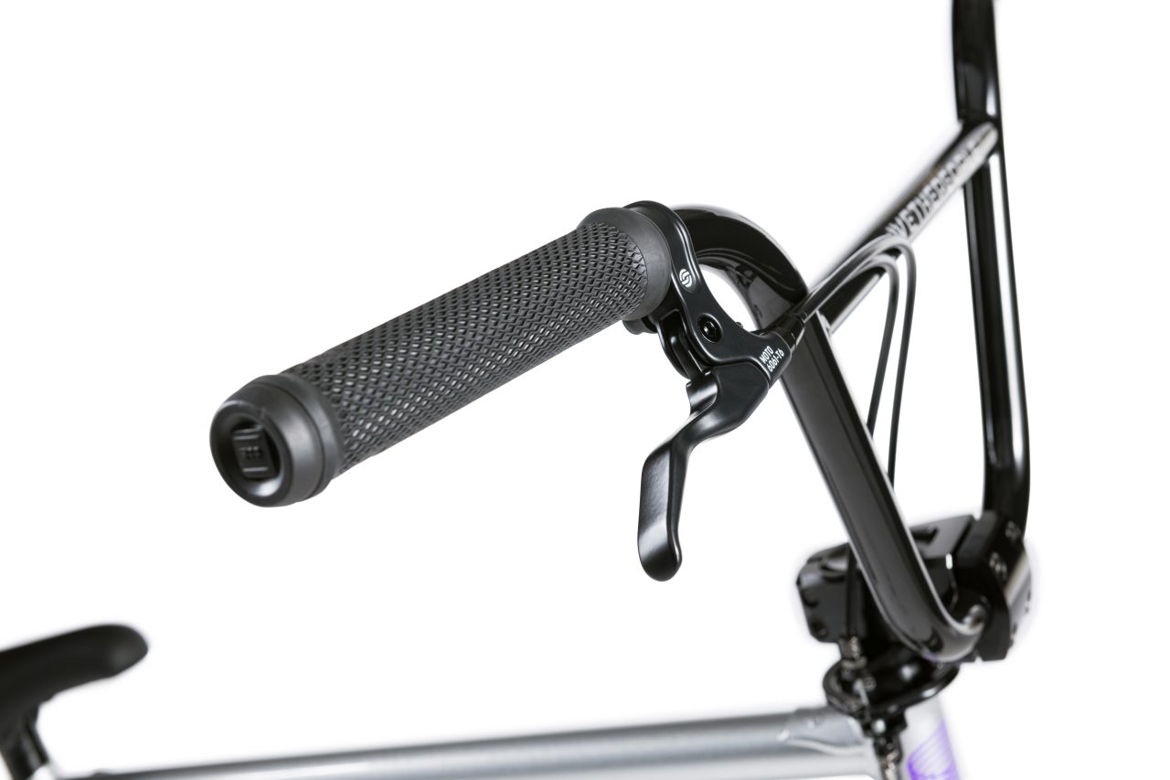 Bmx Wethepeople Versus 20.65'' Hologram Gümüş Akrobasi Bisikleti | Shop BmxTR