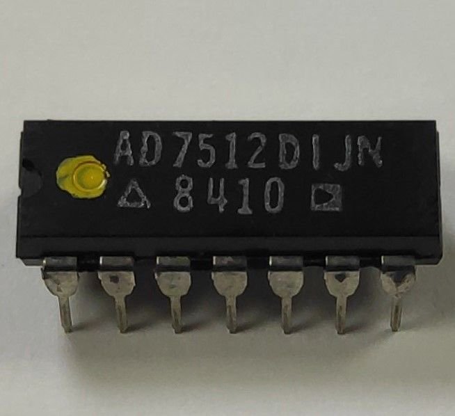 AD7512DIJN