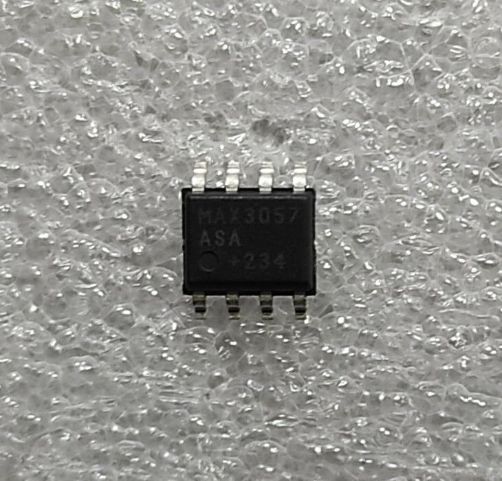 MAX3057ASA