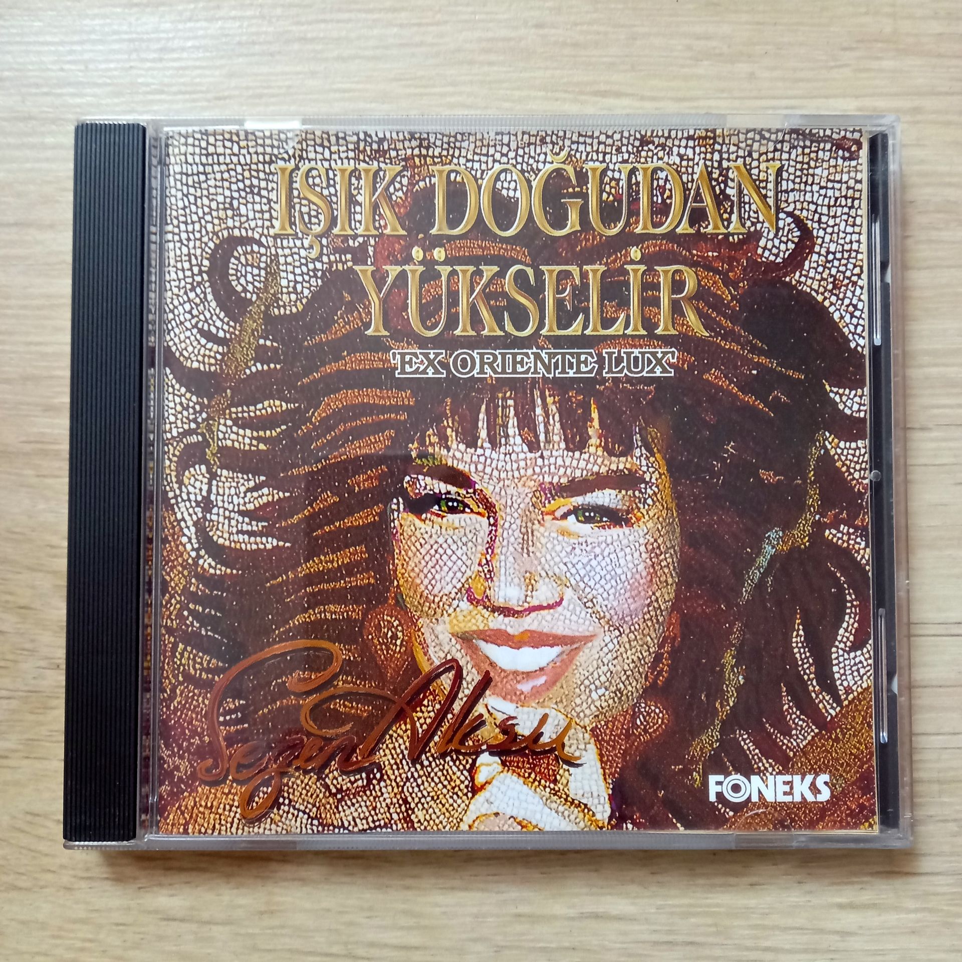 Sezen Aksu IŞik DoĞudan YÜkselİr Ex Oriente Lux 1995 Cd 2 El