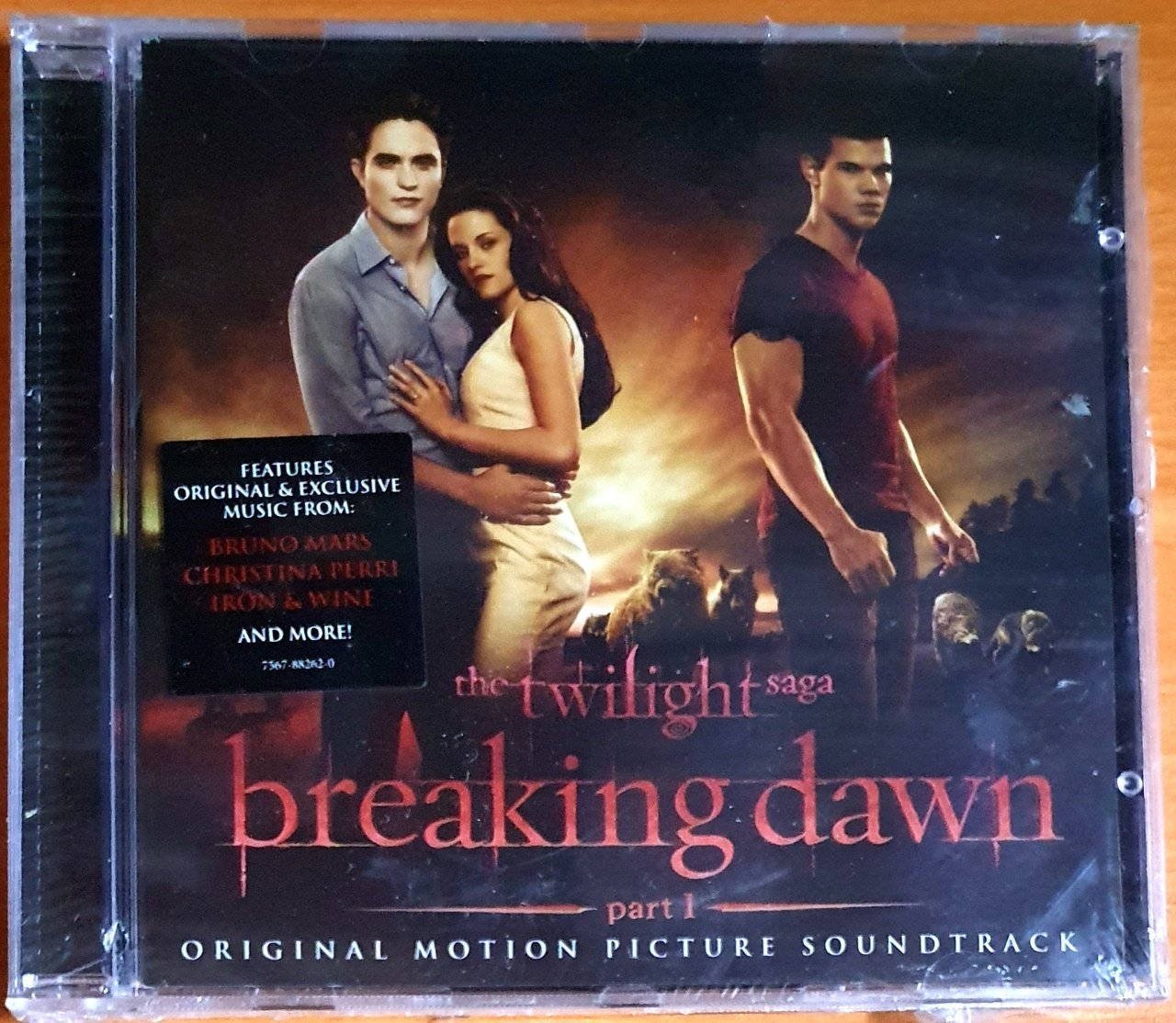 THE TWILIGHT SAGA / BREAKING DAWN PART 1 SOUNDTRACK / BRUNO MARS, CHRISTINA PERRI, MIA MAESTRO ...
