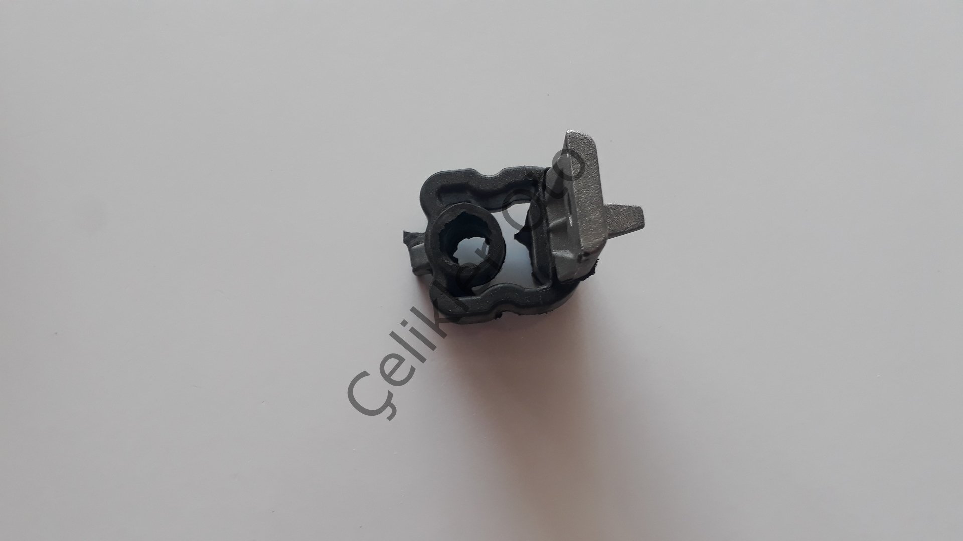 Eksoz Askı Takozu Clio Kango 7700424340