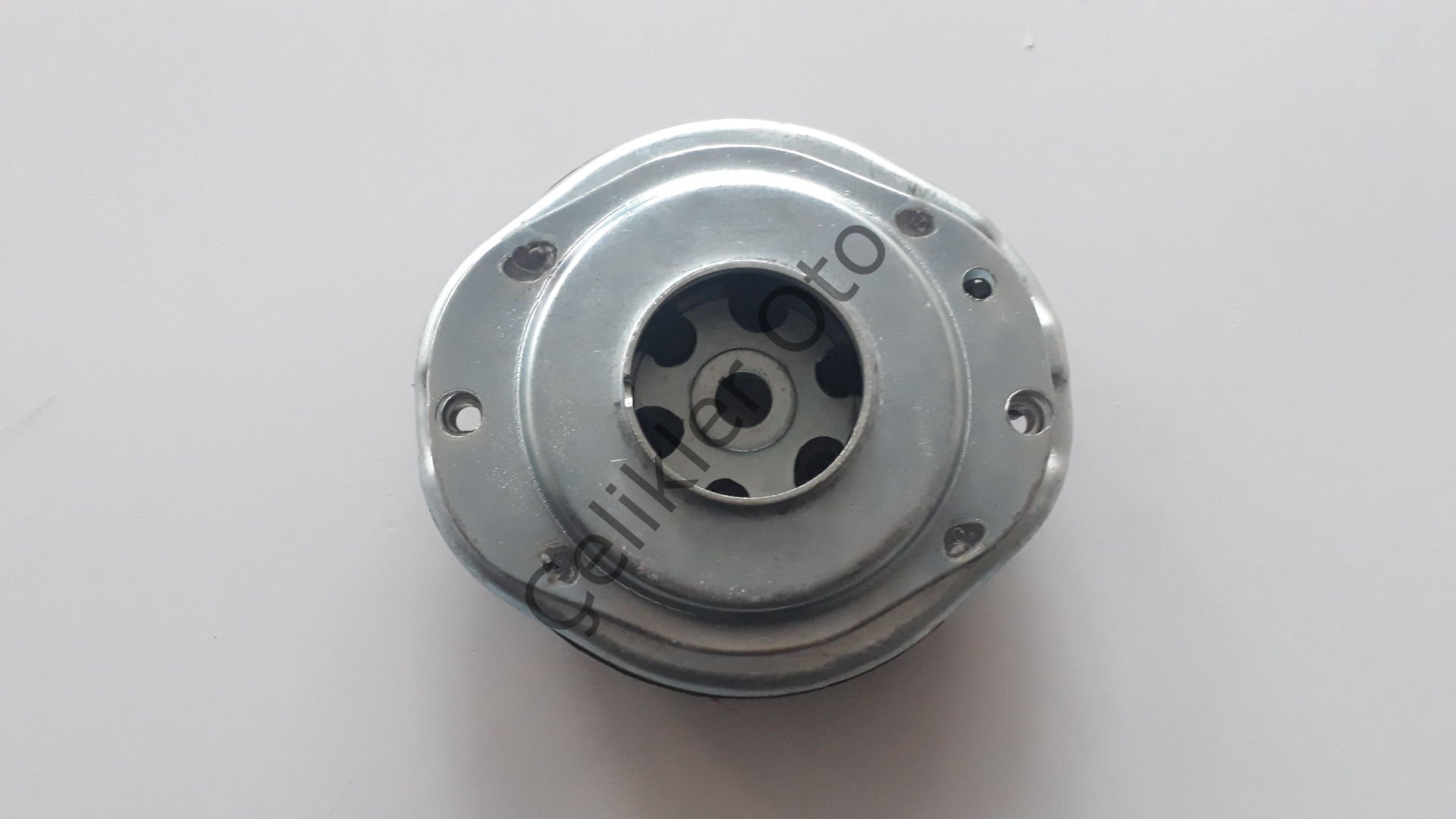 Amortisör Üst Takozu Renault R9 R11 7700760571