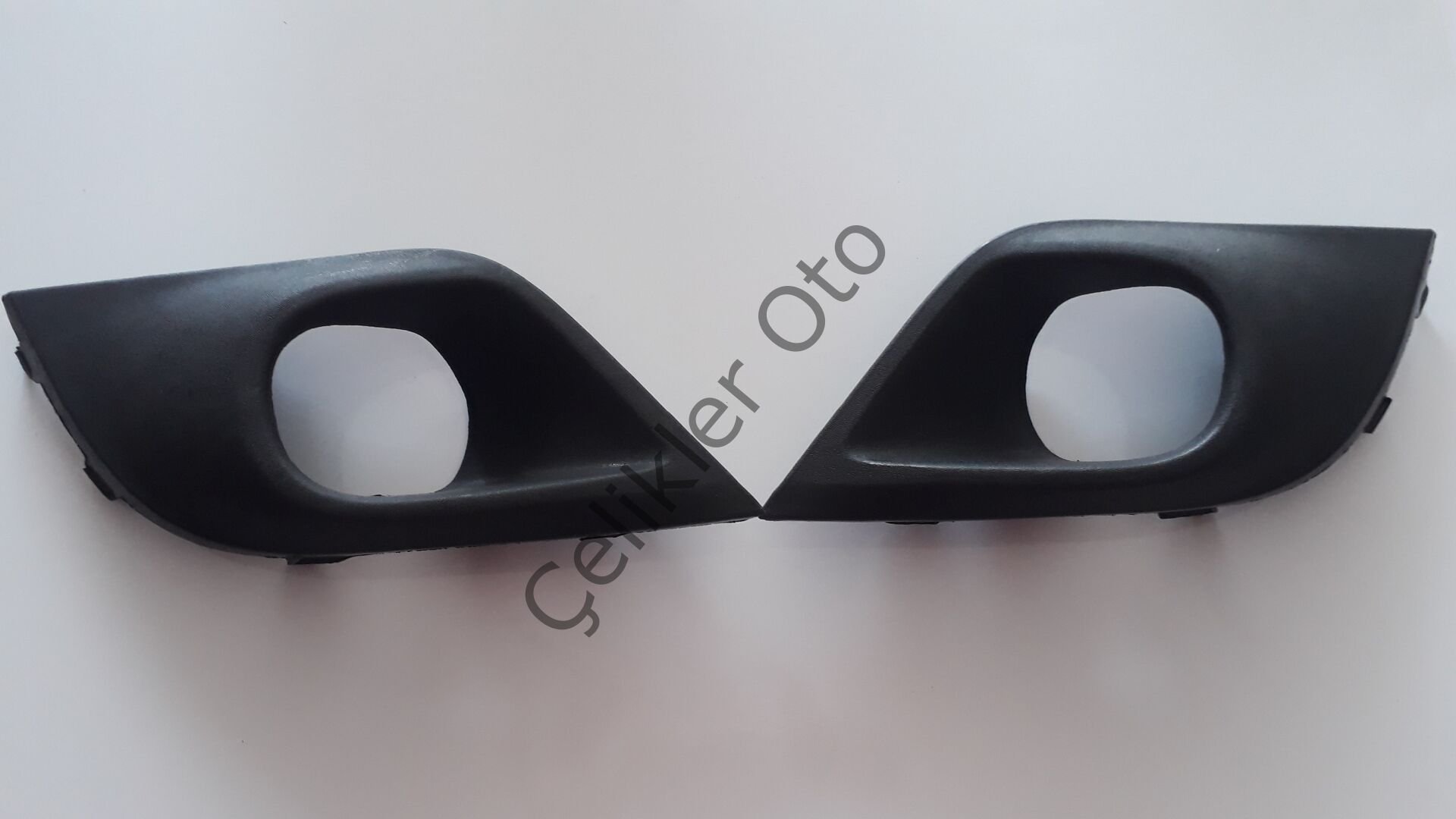 Sis Far Kapak Takımı Sisli Clio 4 261A34190R