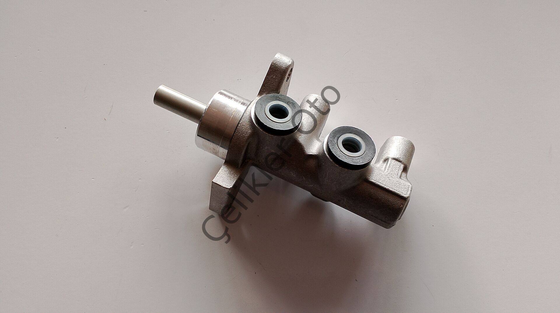 Fren Ana Merkezi Dacia Logan Sandero 6001551028