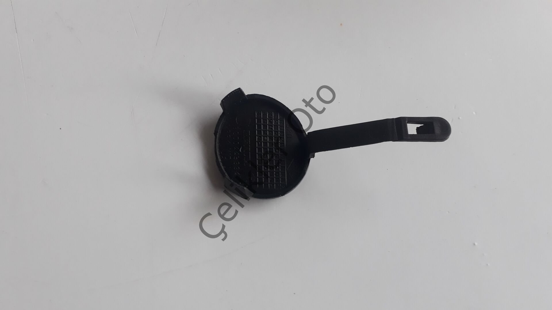 Ön Tampon Çeki Kapağı Clio Symbol 8200445994