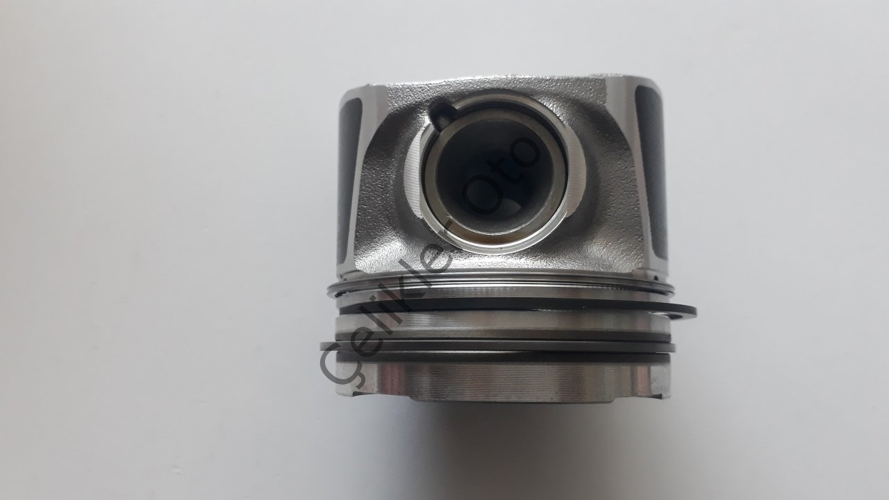 Piston Segman Standard V40 XC70 XC90 81MM D3 31339777