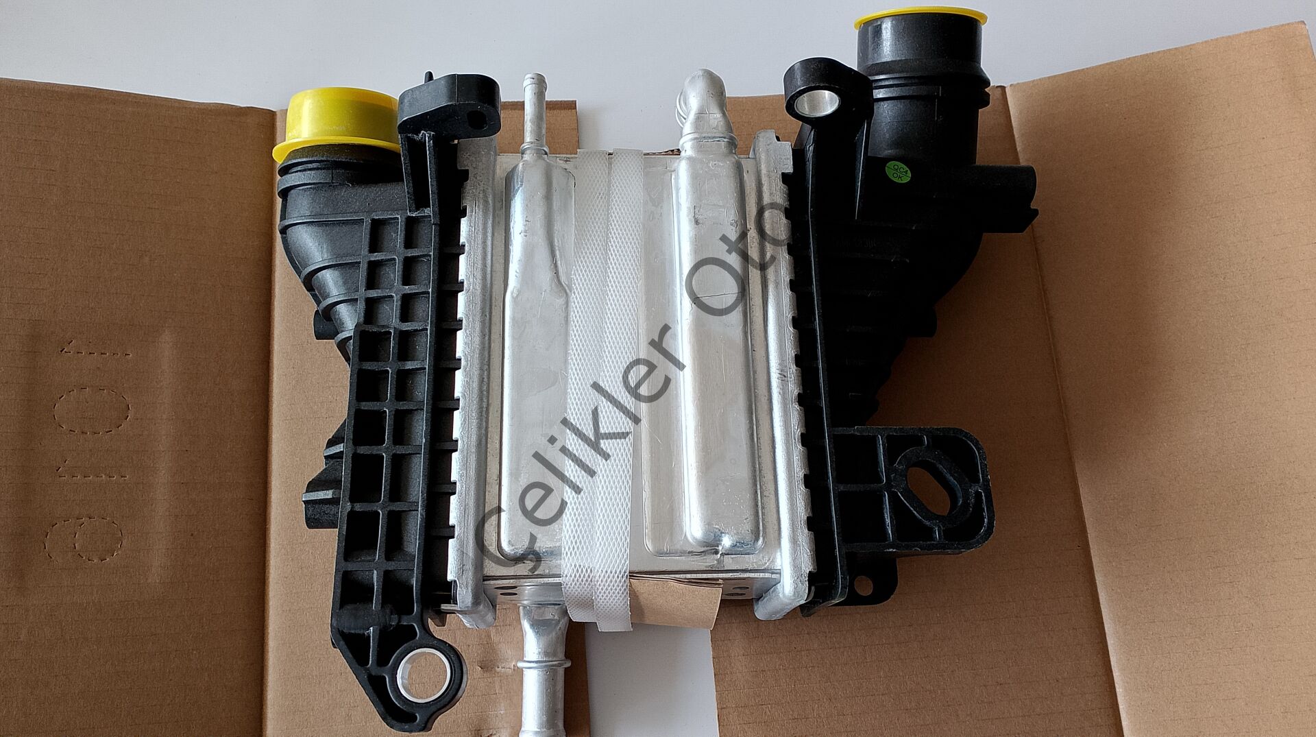 Turbo İnterkol Radyatörü Megane 4 Duster Sandero AdBlue 144967867R