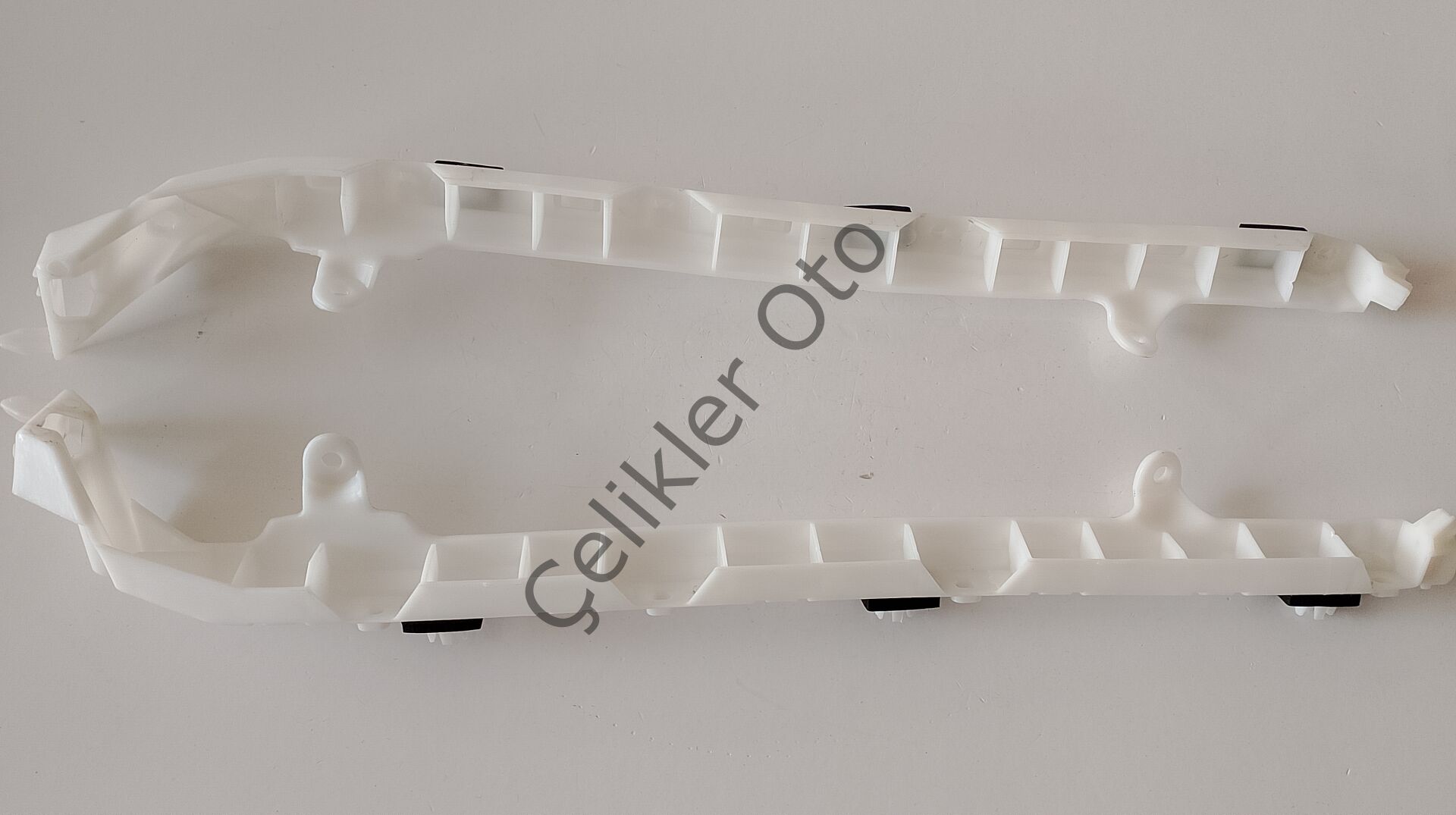 Arka Tampon Bağlantı Braketi Renault Megane 4 Sedan 852227740R