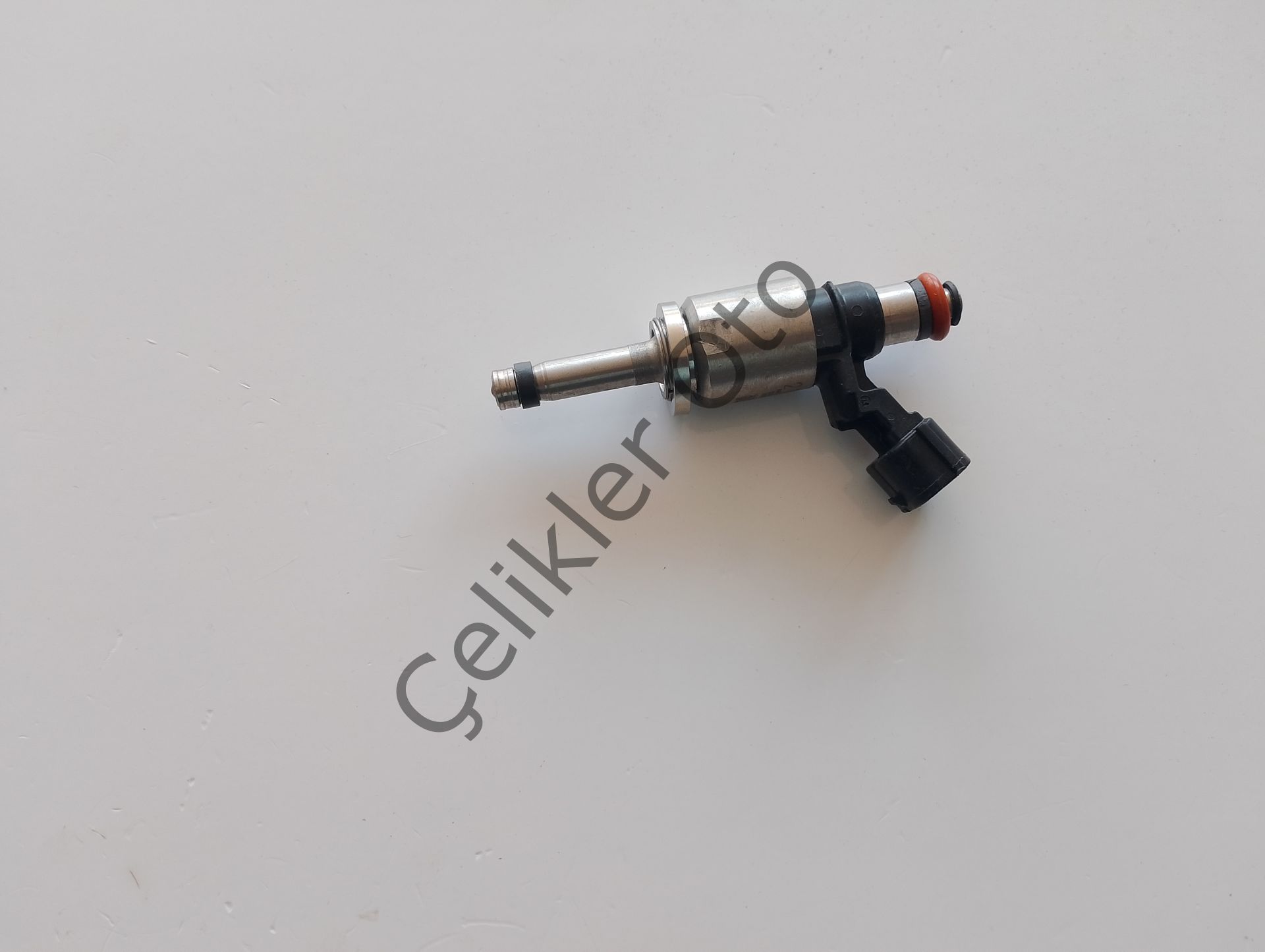 Benzin Enjektör Captur Clio 4 Duster 1,2Tce 166005721R