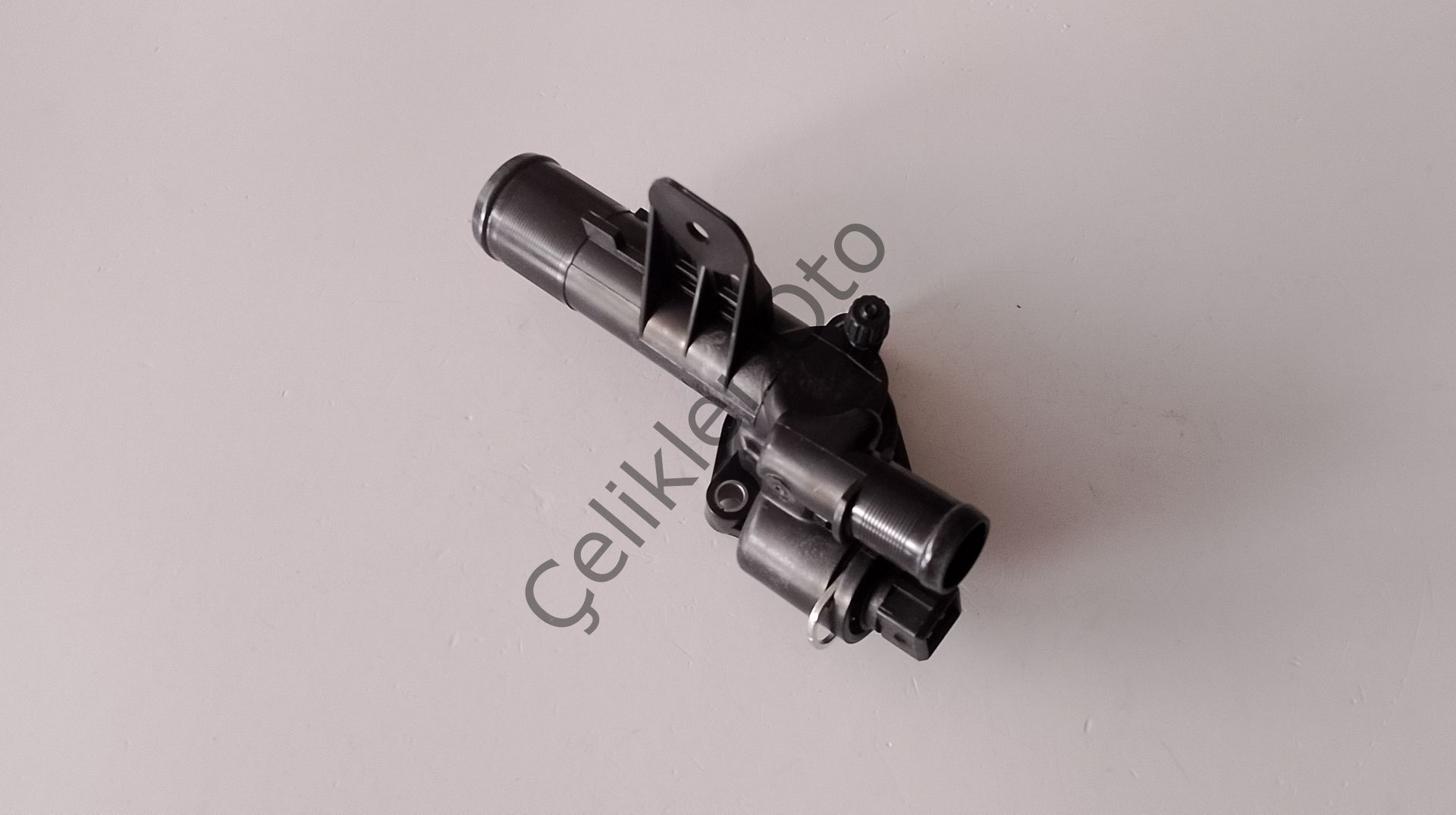 Termostat Megane 2 Clio 3 Modüs 1,5Dci K9K 8200558779