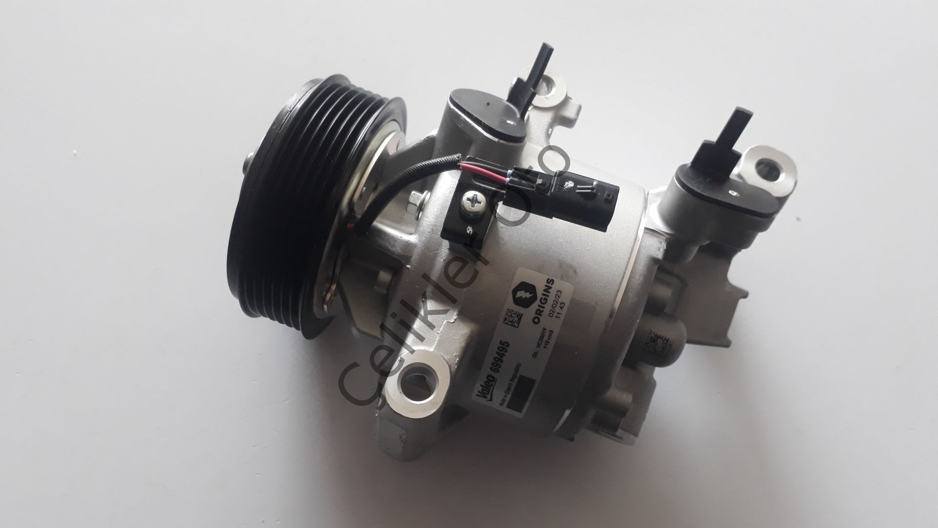 Klima Kompresörü Clio Symbol Duster Sandero Logan 1,5Dci K9K 926005154R