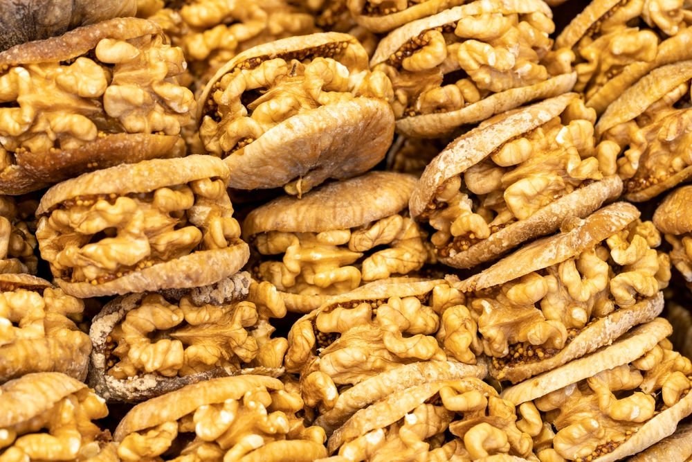 Stuffed Figs with Walnuts