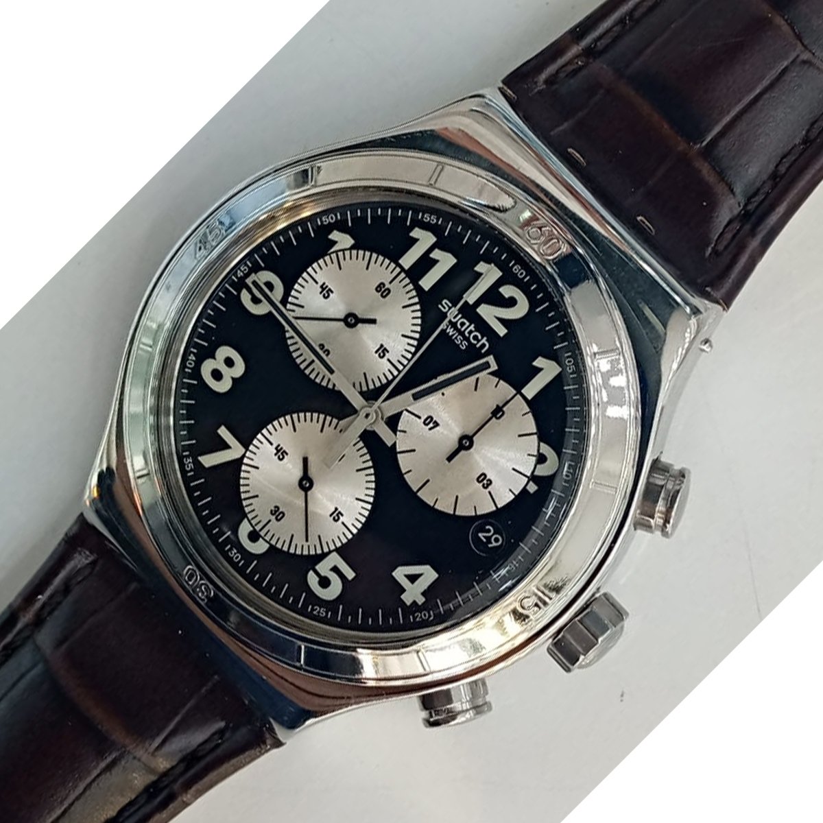 Swatch YVS400 Kahverengi Deri Erkek Kol Saati