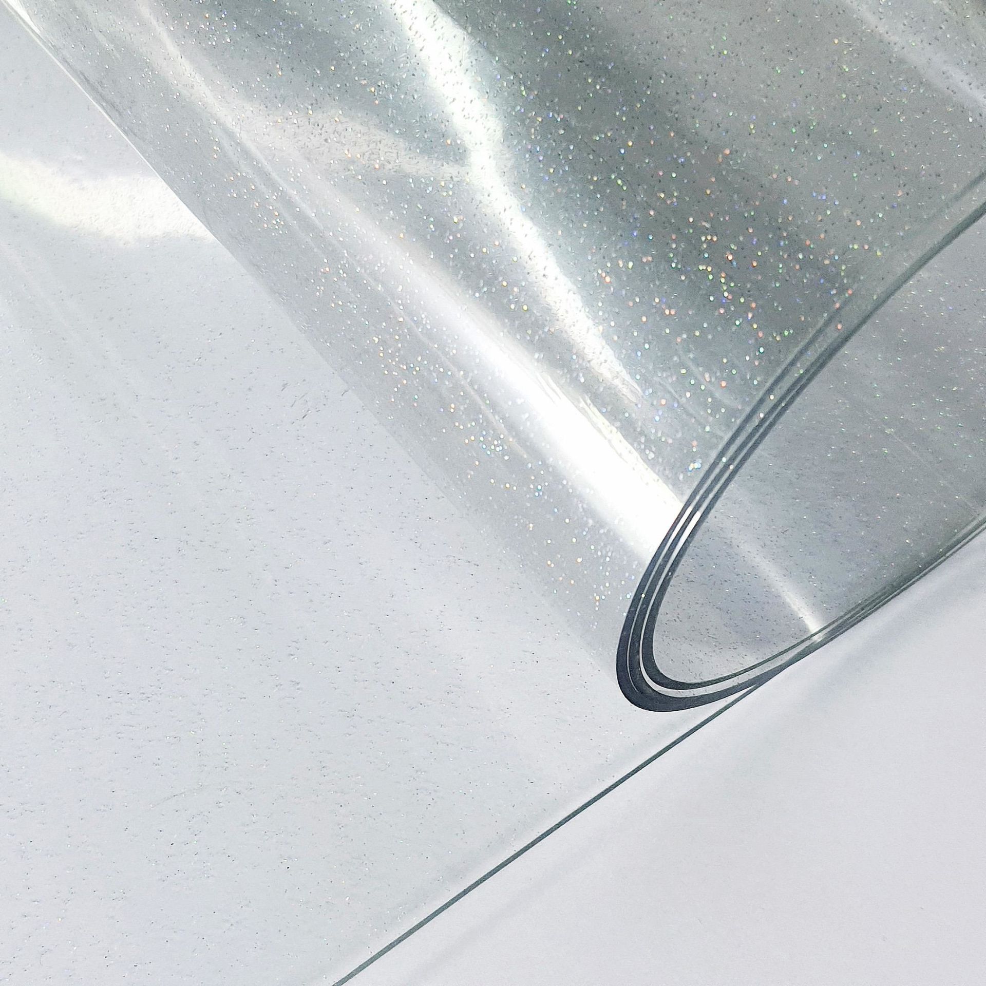 Simli 1,6mm Kalın Şeffaf PVC Masa Örtüsü 70 x 110 cm