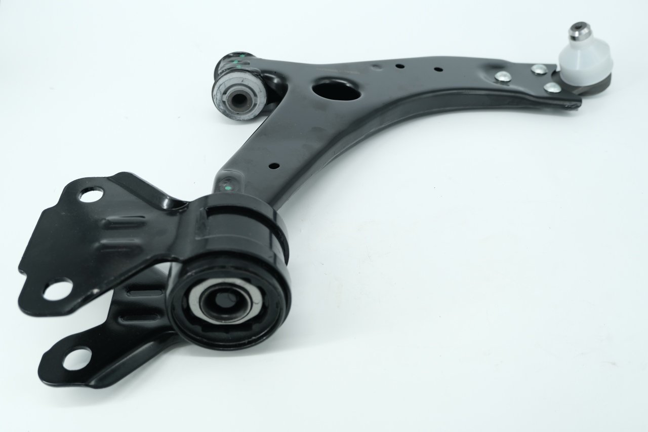 Volvo V40 Sağ Salıncak Alt Tabla 2013-2019 31340231- Kapimsan