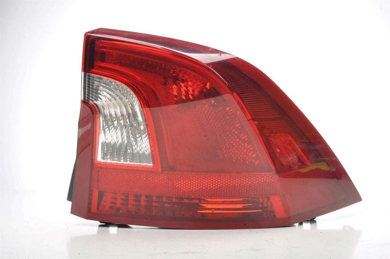 ORİJİNAL SAĞ STOP DIŞ S60(2011-2018), 30796268- Volvo