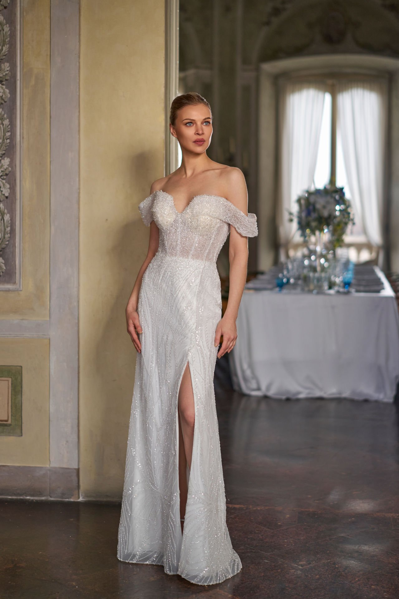 Boat Neck, High Neck Form, Cleavage, Corset Size, Fish Cut, A Cut ...