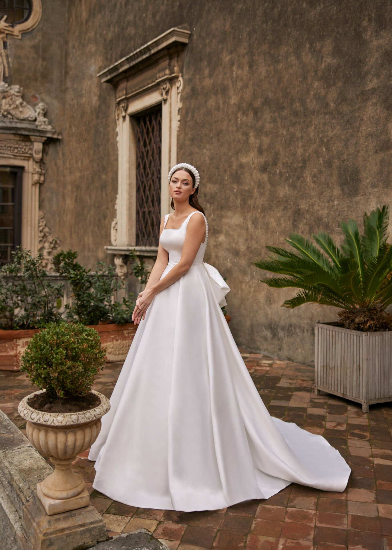 Chest Collar, Pearl Embroidered, Bow, Pocket, Flared Skirt, Satin ...