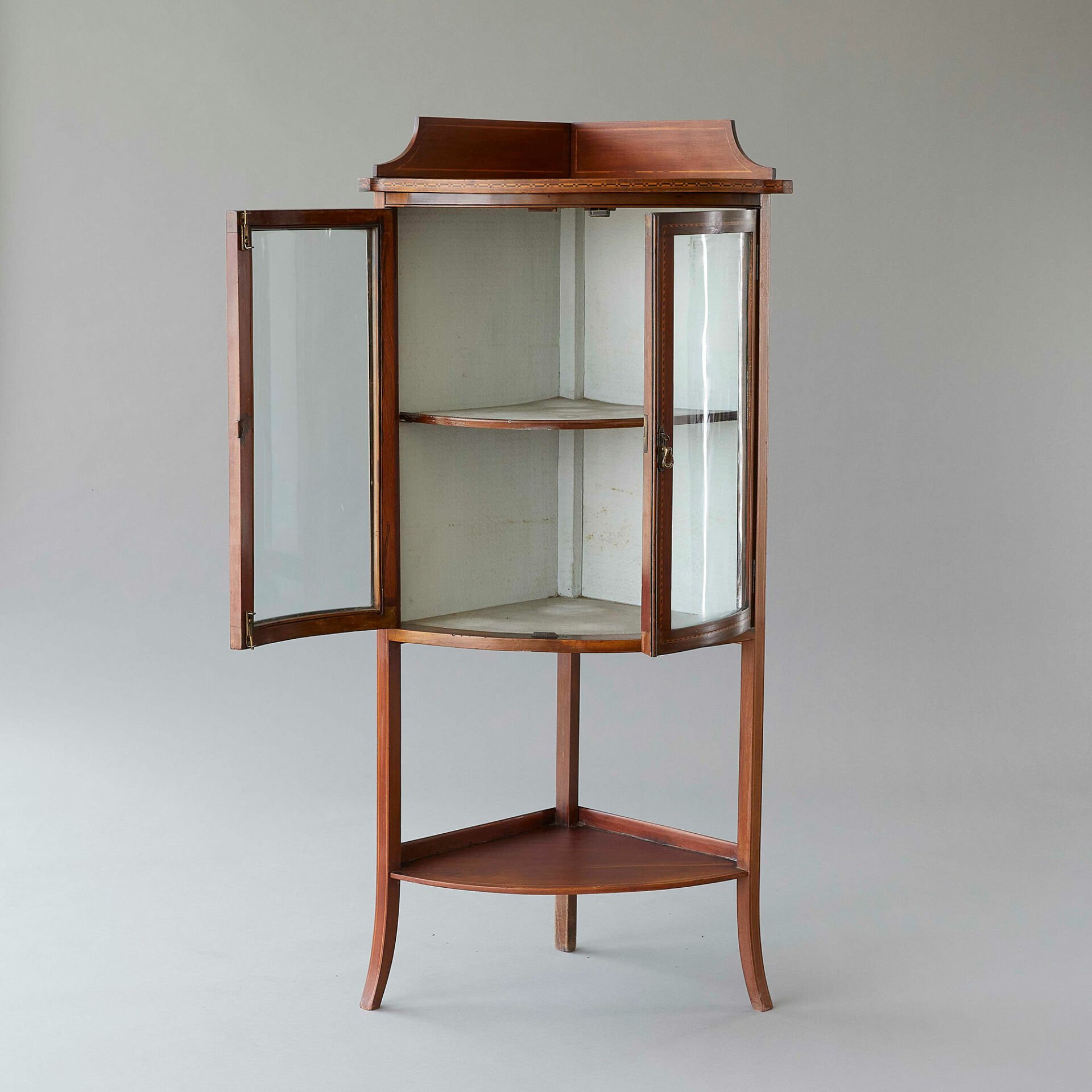 Victorian Corner Buffet