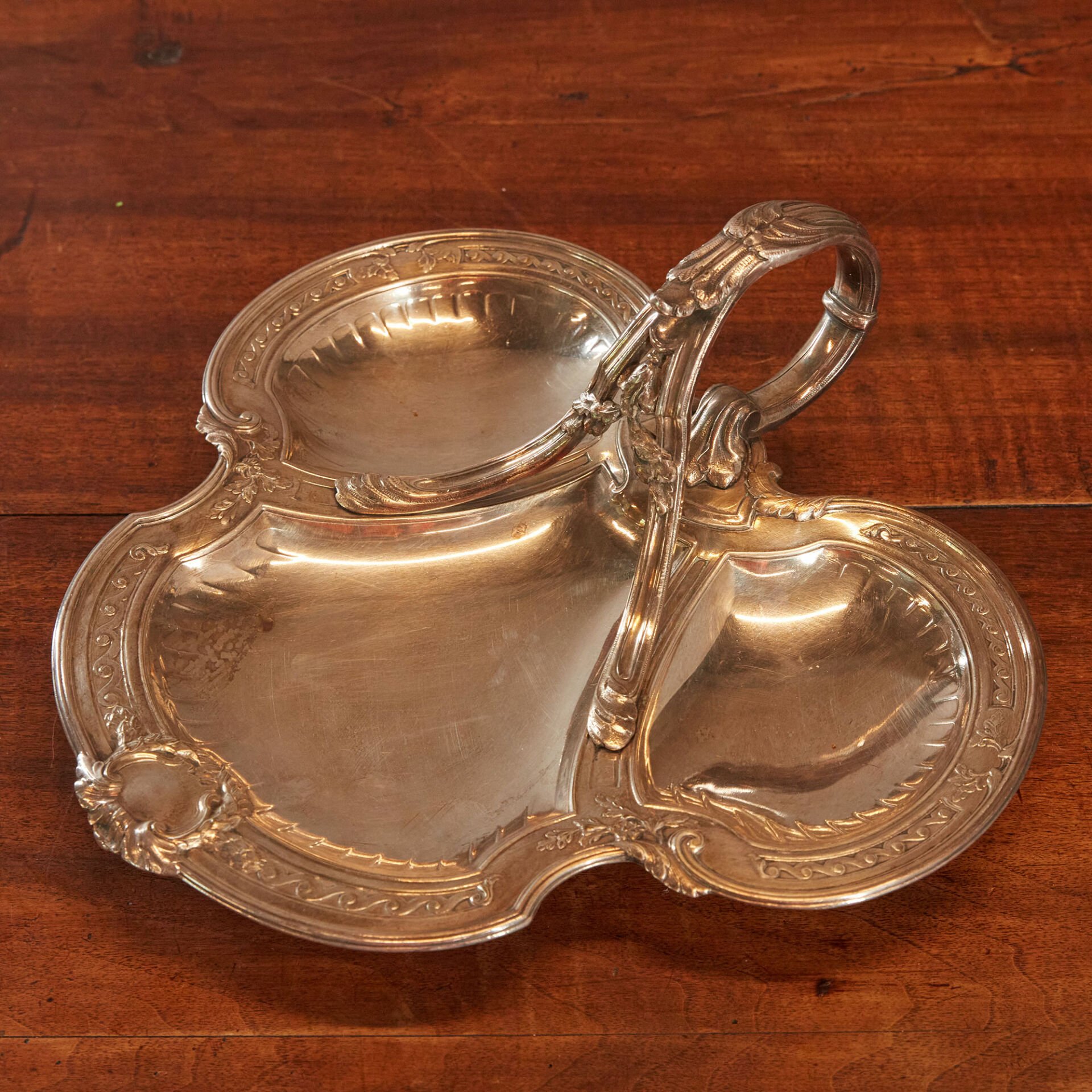 Three Section Presentation Stand