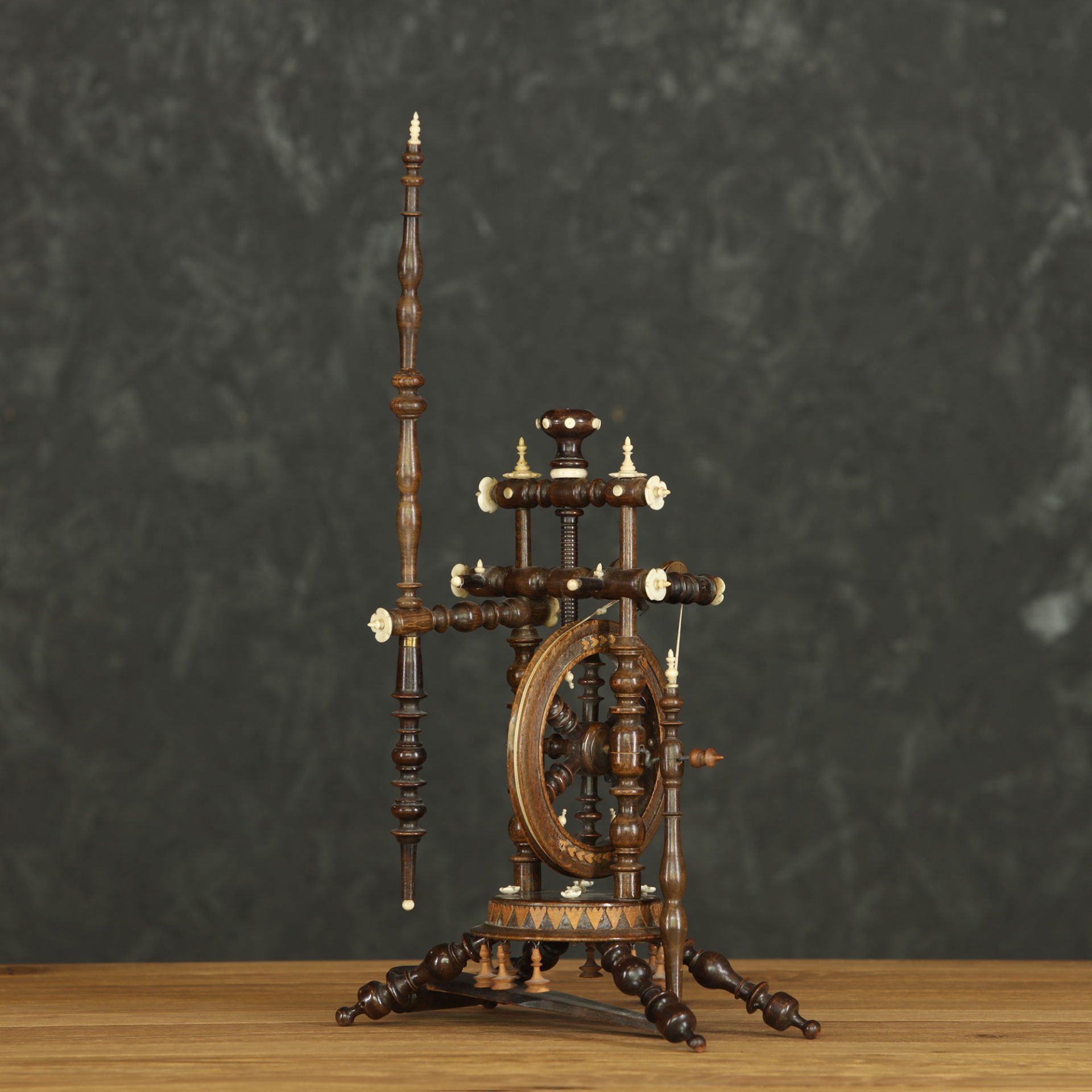 Small Spinning Wheel