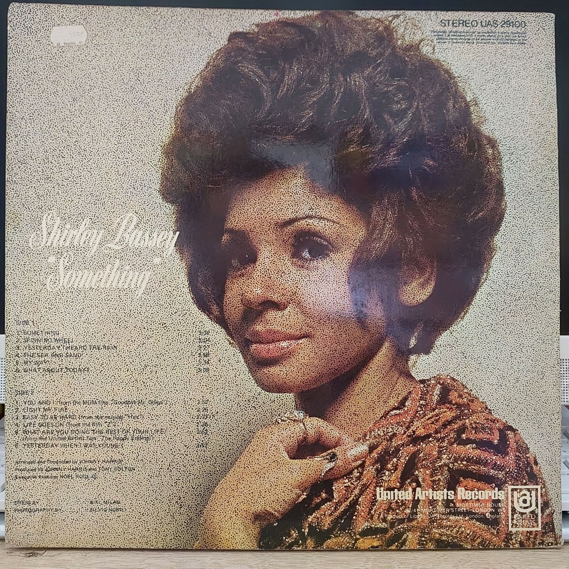 Shİrley Bassey Somethİng Lp Plak