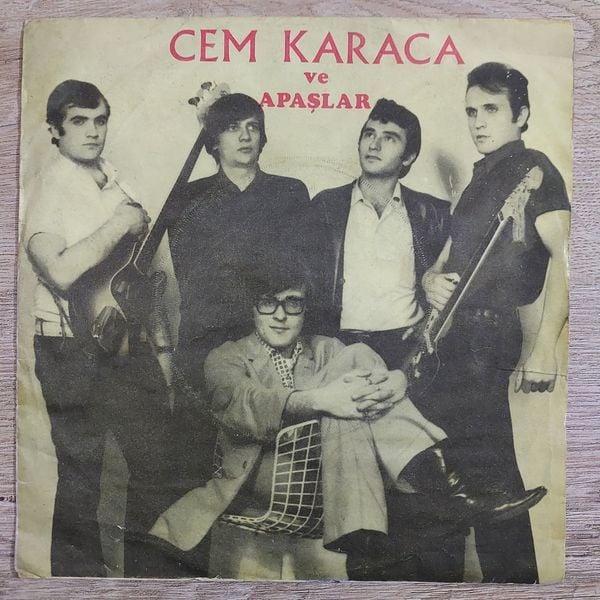 Cem Karaca, Apaşlar – Hudey / Vahşet & Bir Anadolu Hikayesi / Shakin ... Cem Karaca, Apaşlar – Hudey / Vahşet & Bir Anadolu Hikayesi / Shakin ...