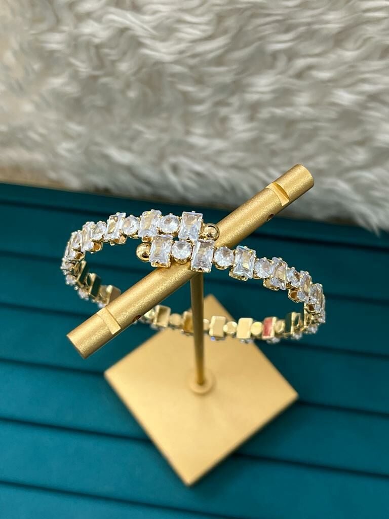 D319 Çelik Gold Bileklik Toptan Satın Al