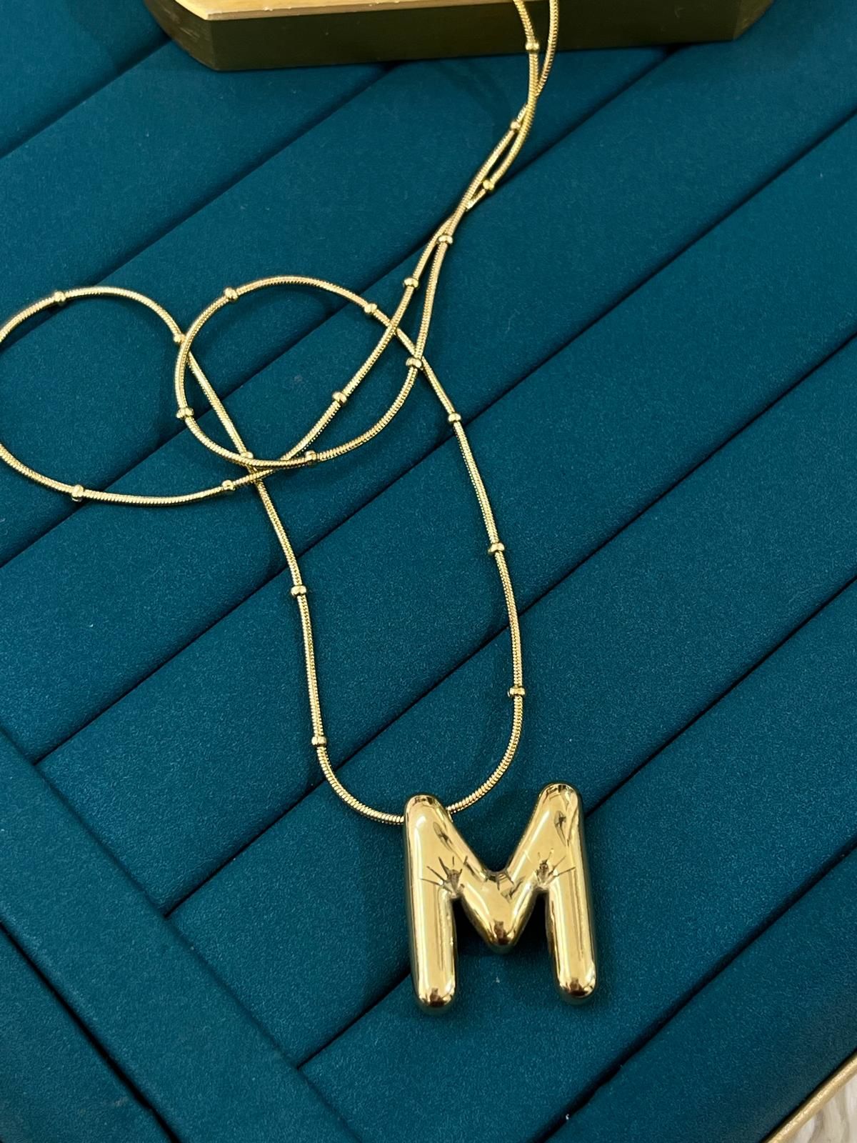 Çelik Gold M Harf Kolye 45cm Toptan Satın Al