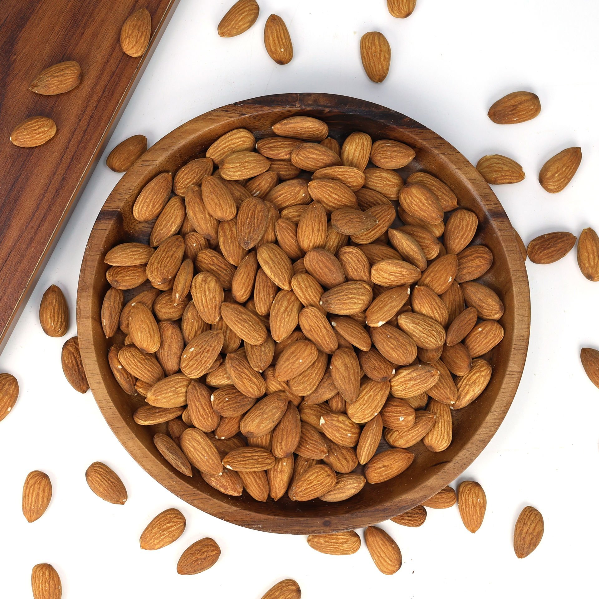 BADEM İÇİ ÇİĞ 100 Gram - Derme Online