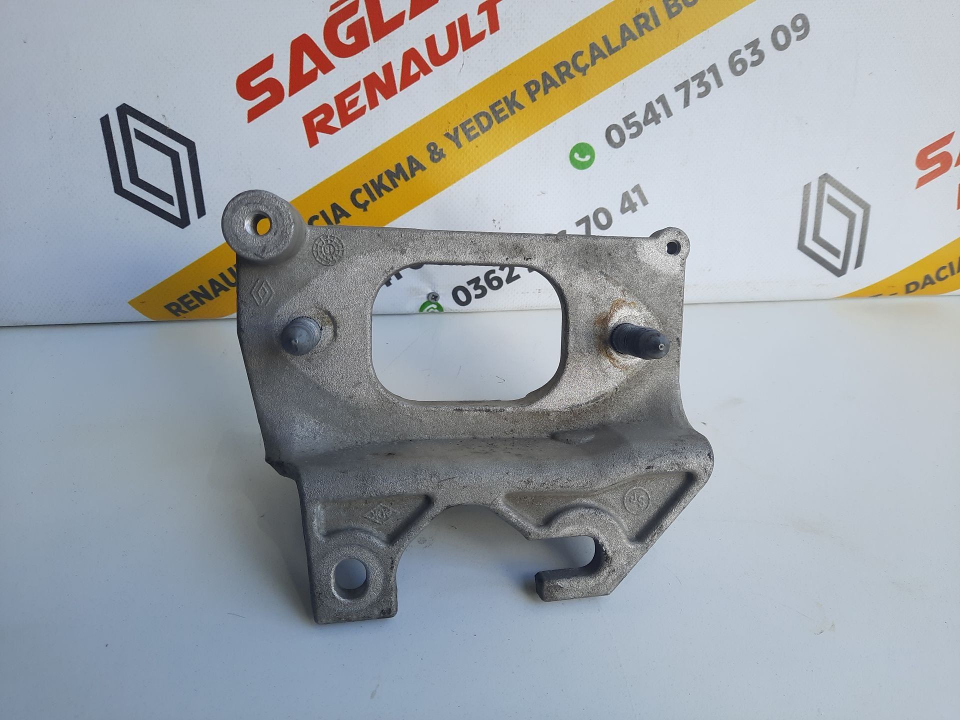 Duster Orijinal Çıkma Sol Şanzıman Takoz Bağlantı Ayağı 112228880R