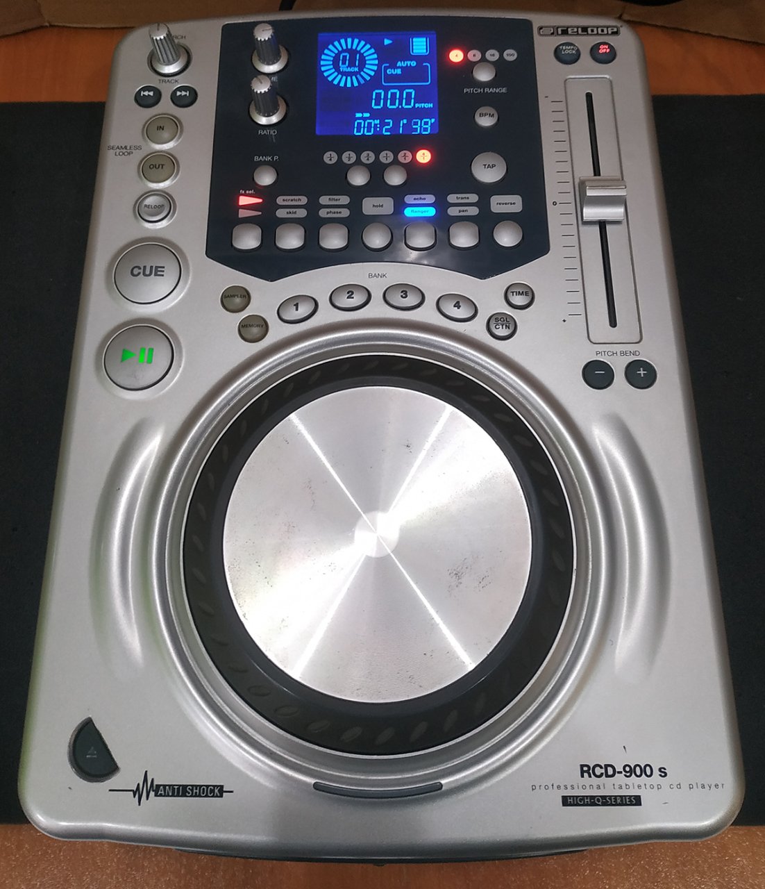 2.EL RELOOP RCD-900S