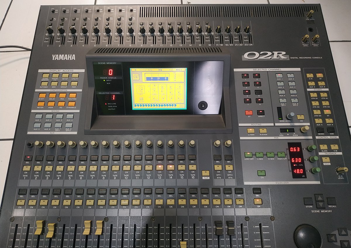 2.EL YAMAHA O2R