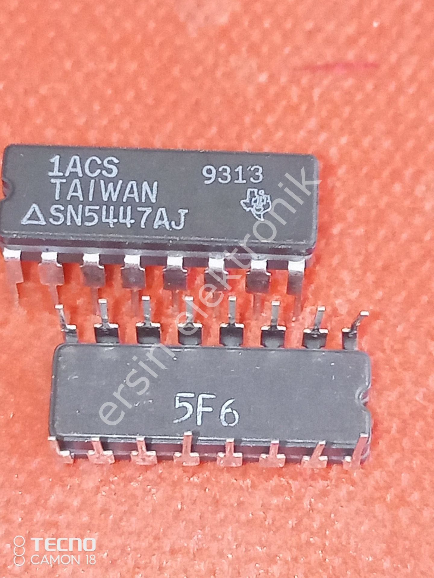 5447 (SN5447AJ) Seramik BCD-To-Seven-Segment Decoder/Driver 16-PDIP ...