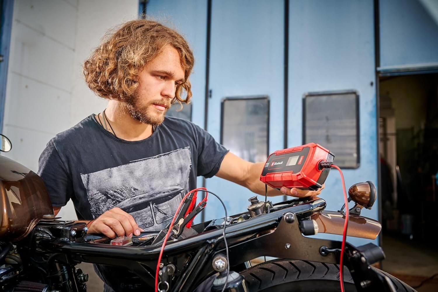 Einhell CE-BC 5M LiFePO4 Akü Şarj Cihazı 12 Volt 5 Amper - 1002251