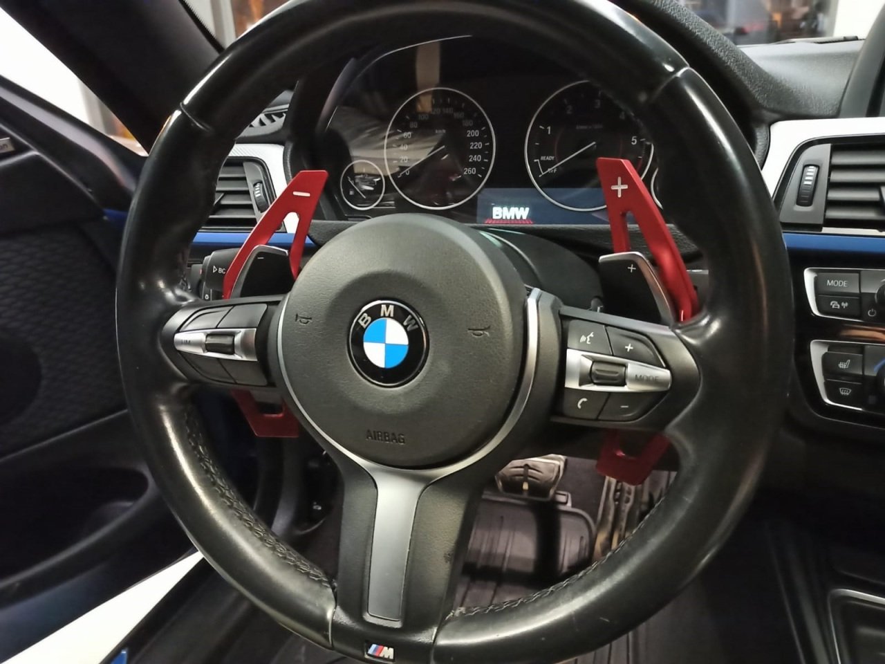 Bmw f30 m direksiyon f1 vites kulakçık paddle shift kırmızı | FS Tuning