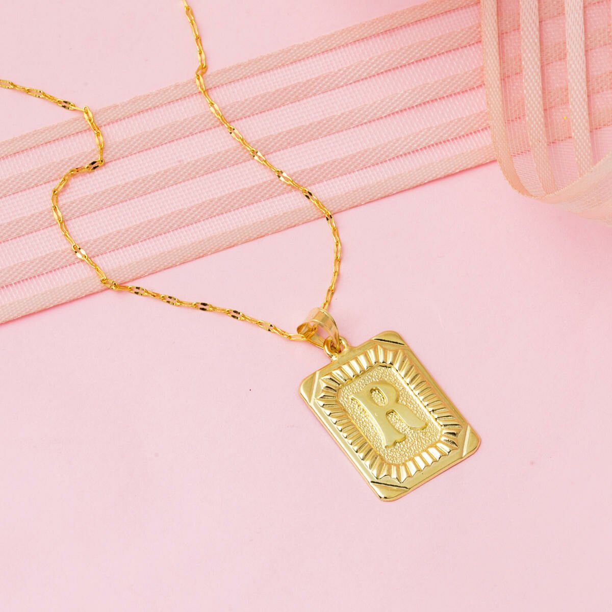 R Harf Kolye 14 Ayar Kare Altın Plakalı ｜ Bilezikci Harf Kolye