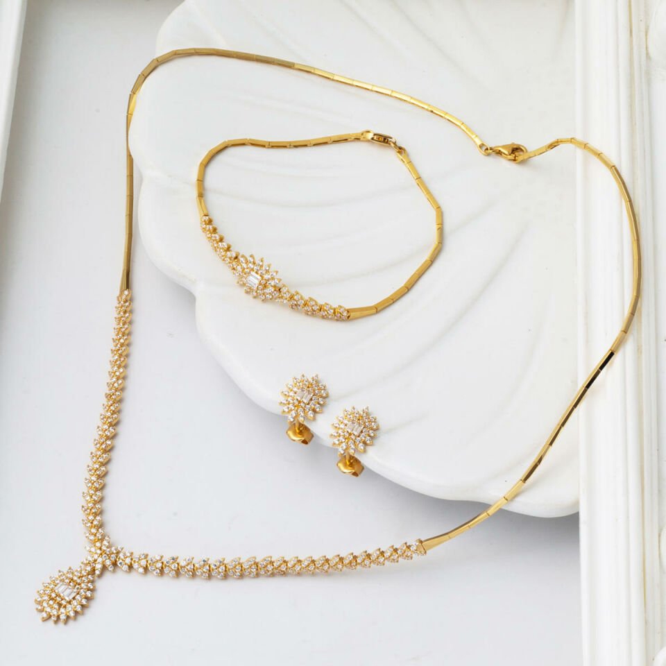 Güneş 14 Ayar Altın Set Takımı ｜ Bilezikci Taşlı Takı Setleri